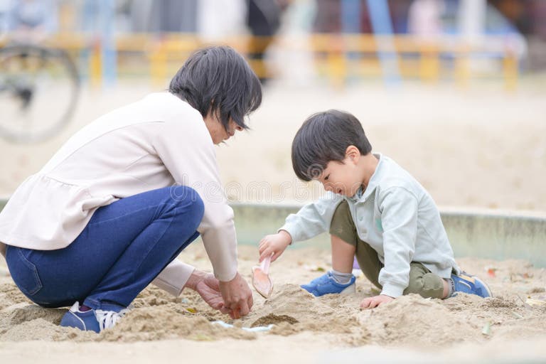 228 Japanese Cute Boy Helping Hands Stock Photos - Free & Royalty-Free ...