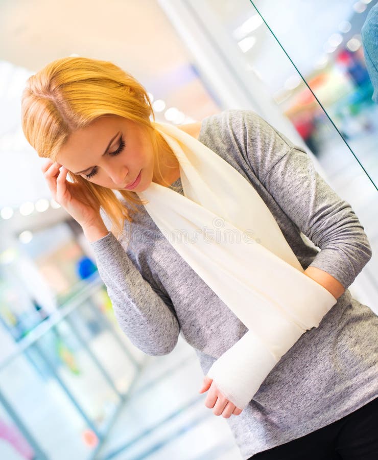 Woman with broken arm stock image. Image of sick, health - 50943779