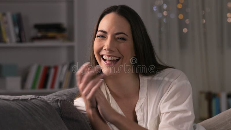 Woman Clapping Stock Footage & Videos - 8,404 Stock Videos