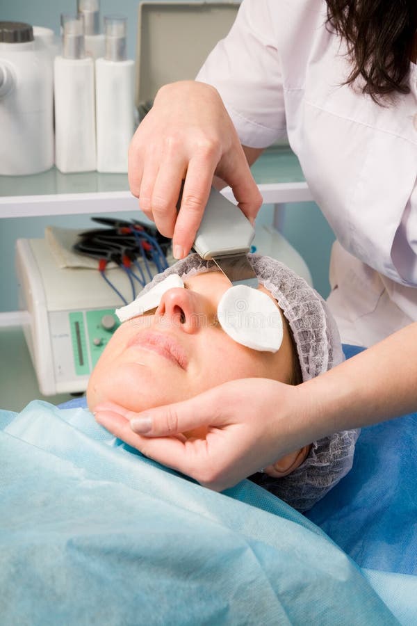 Woman Cosmetologist To Work Stock Photo - Image of care, beautician ...