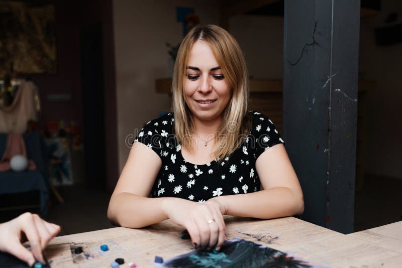 Woman Creating Art with Pastels in a Bright Studio during the Day Stock ...