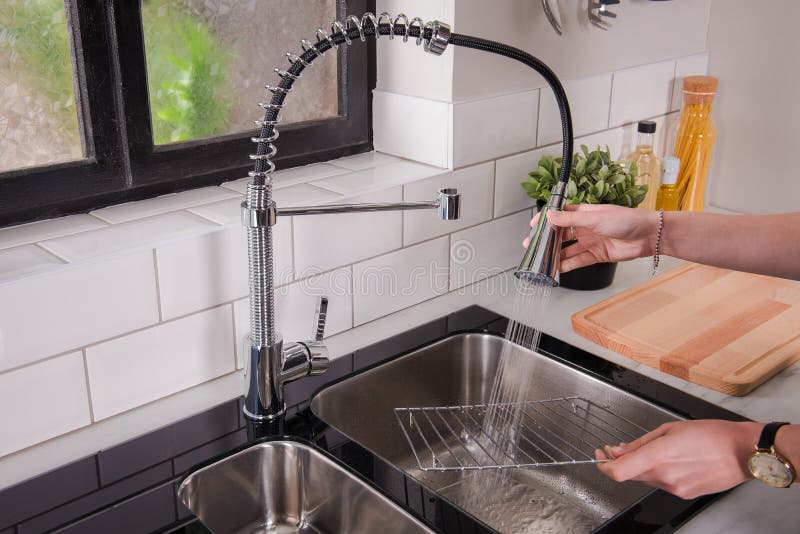 246 Women Doing Dishes Kitchen Stock Photos - Free & Royalty-Free Stock ...