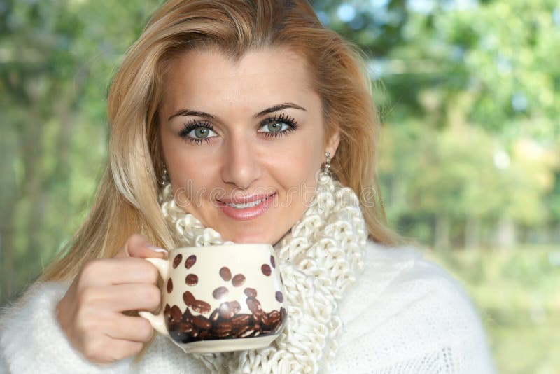 Woman drink coffee stock image. Image of friendly, nature - 11583619
