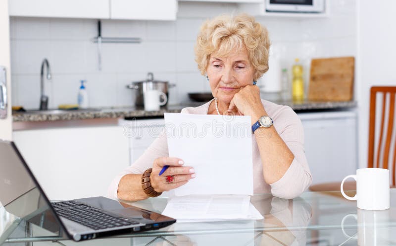 Woman filling up documents stock photo. Image of american - 251811128