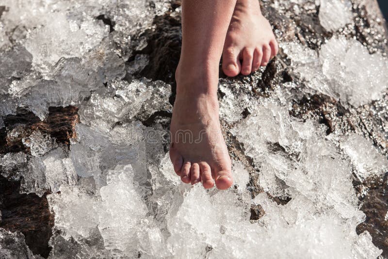Woman Goes Barefoot on the Ice Stock Image - Image of barefoot, white: 92008469