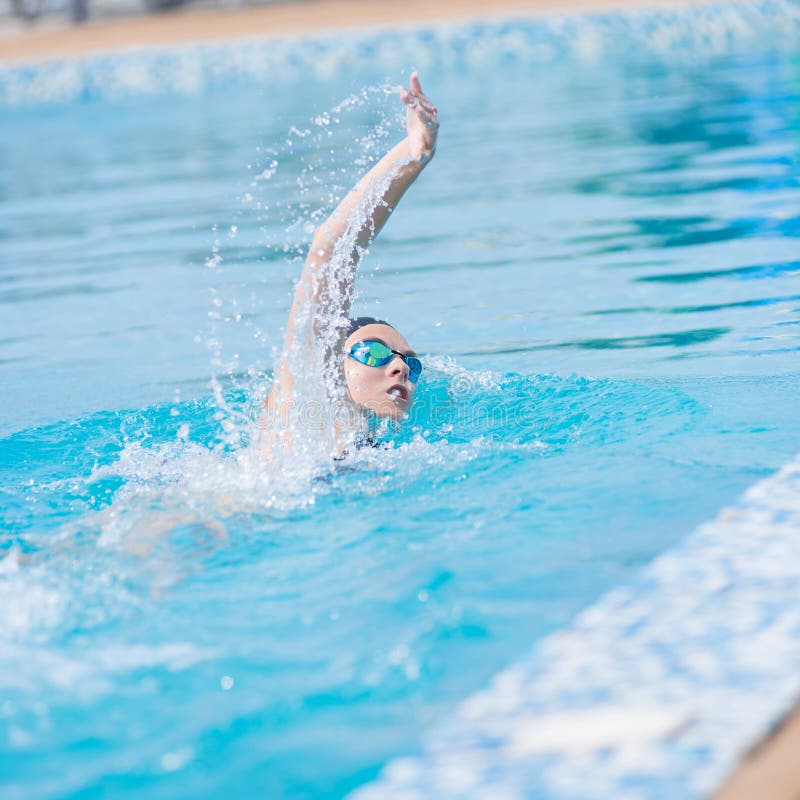 198 Woman Swimming Front Crawl Photos - Free & Royalty-Free Stock ...