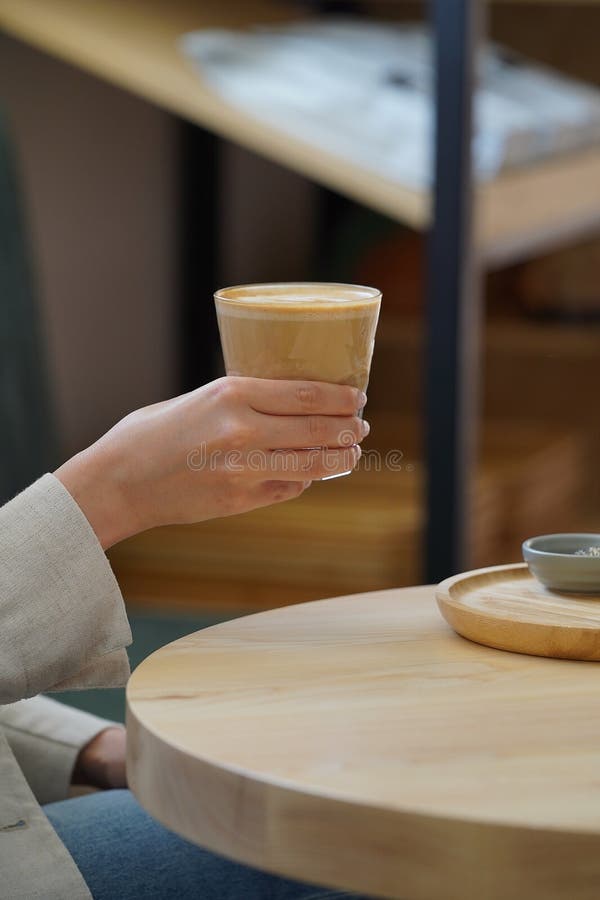 Woman Hand Holding Coffee Cup, Close-up Stock Image - Image of holding ...