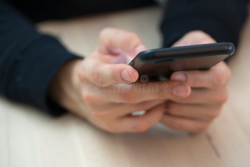 Woman Hands Sending Message Using Smart Phone Stock Photo - Image of ...