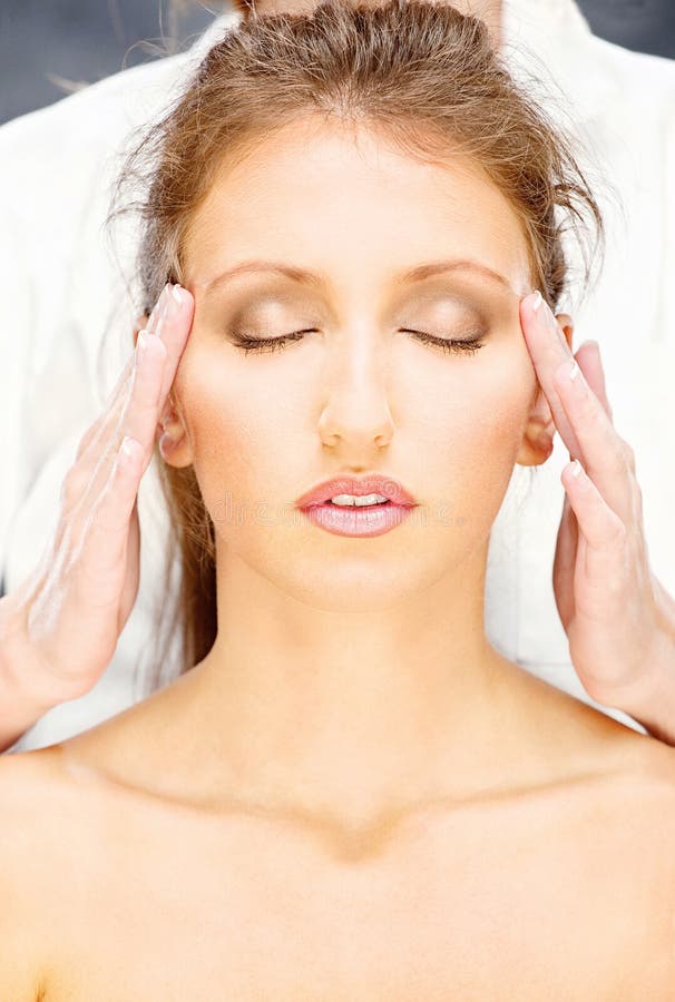 Woman on head massage stock image. Image of head, treatment - 32235891