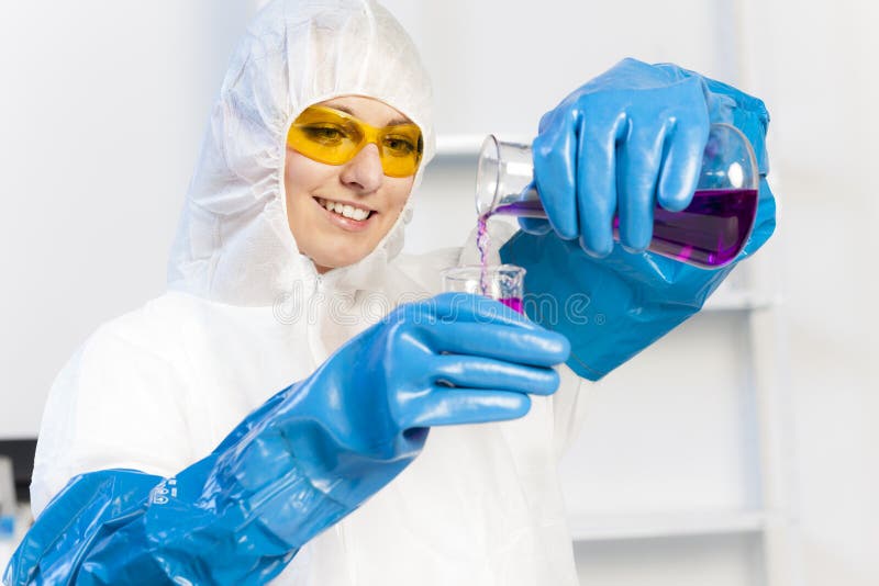 Woman in laboratory stock image. Image of research, flask - 28526573
