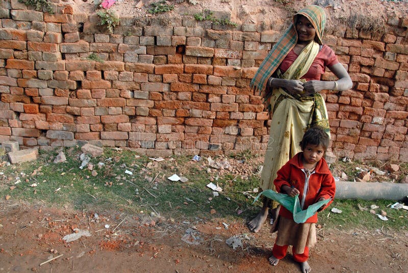 Woman Labour India Stock Photos - Download 619 Royalty Free Photos