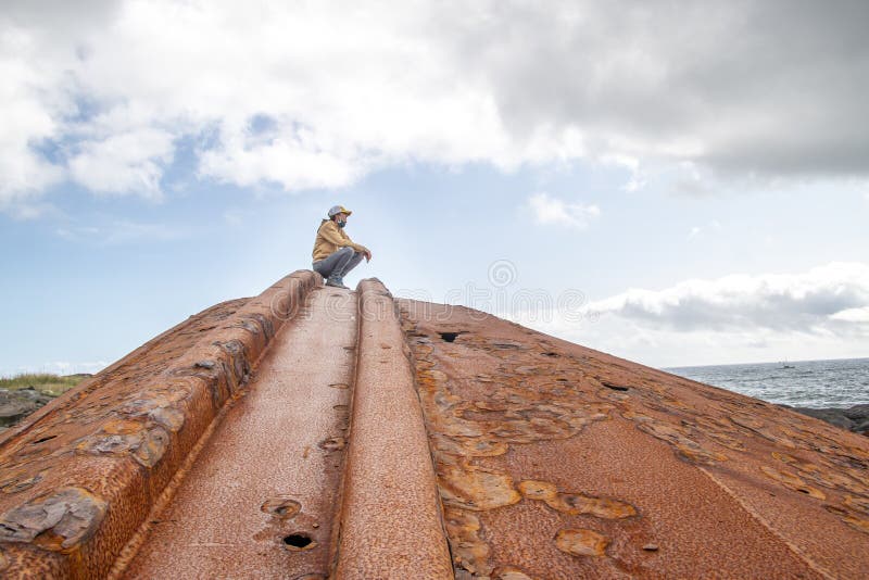 Shipwrecked Boat stock image. Image of fishing, damage - 10798423