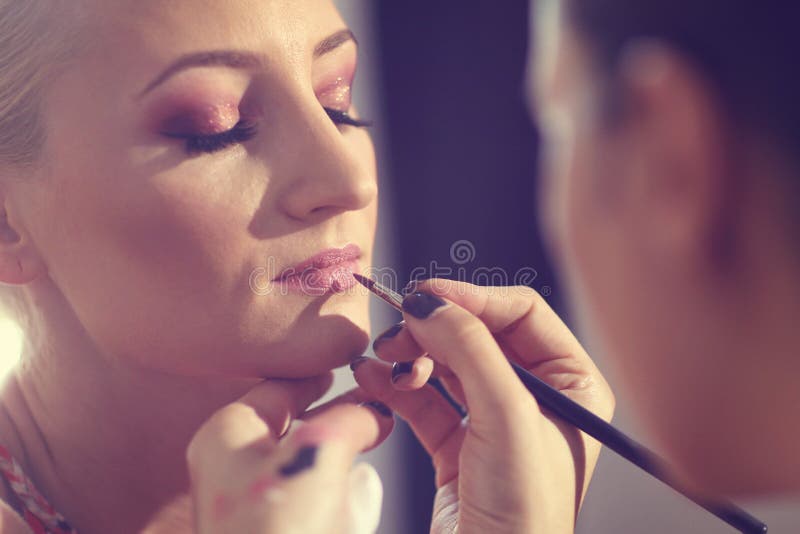 Woman in make-up studio stock image. Image of curls, business - 57352123