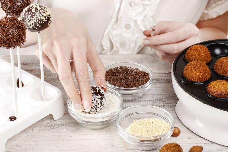 Woman making cake pops stock image. Image of chocolate - 46903273