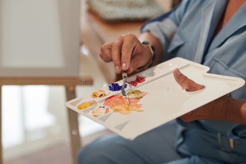 Woman Mixing Colors on Palette Stock Image - Image of craftsperson ...
