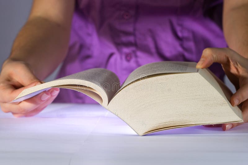 Woman reading a thick book stock image. Image of diary - 13214657