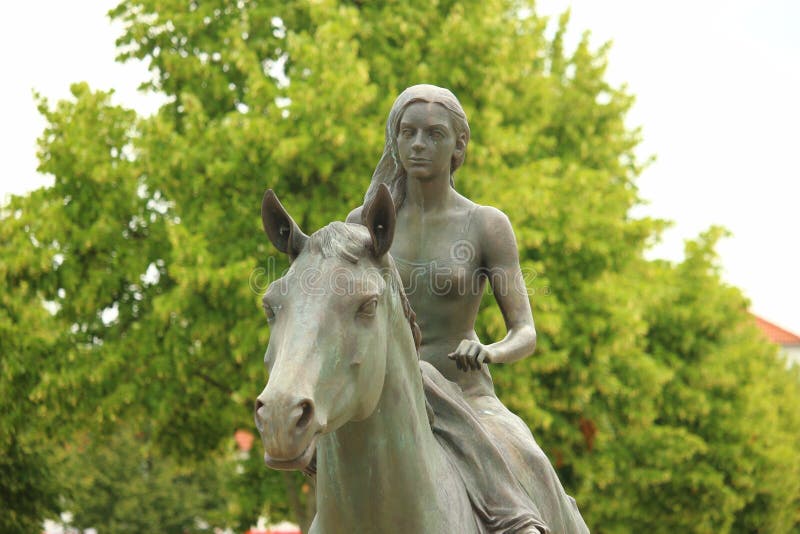 Woman Riding Horse Statue Picture. Image: 109885596