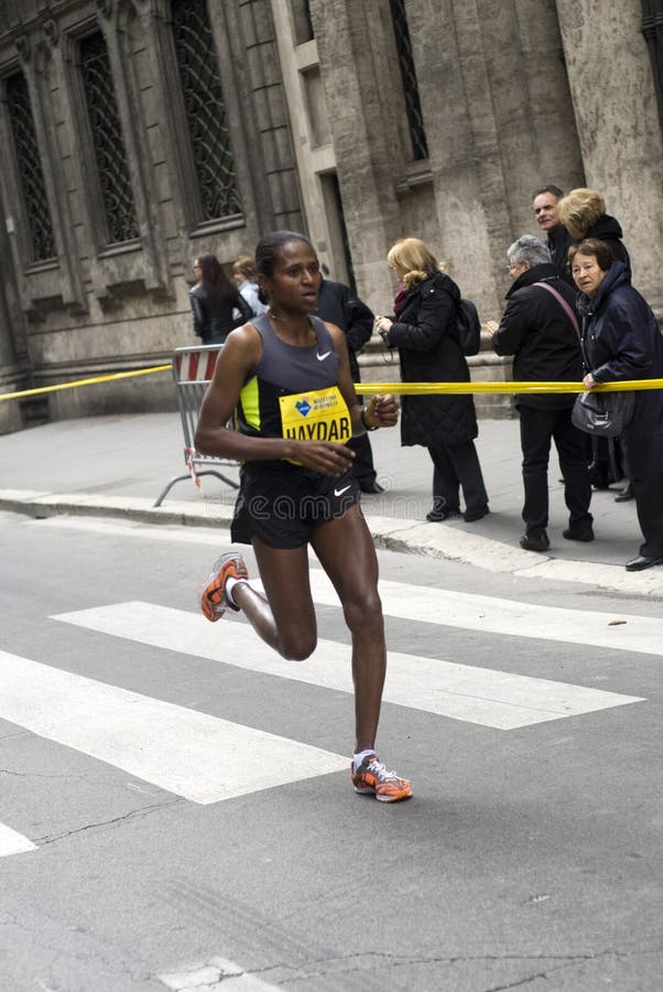 Rome marathon competitors editorial photo. Image of stood - 50960356