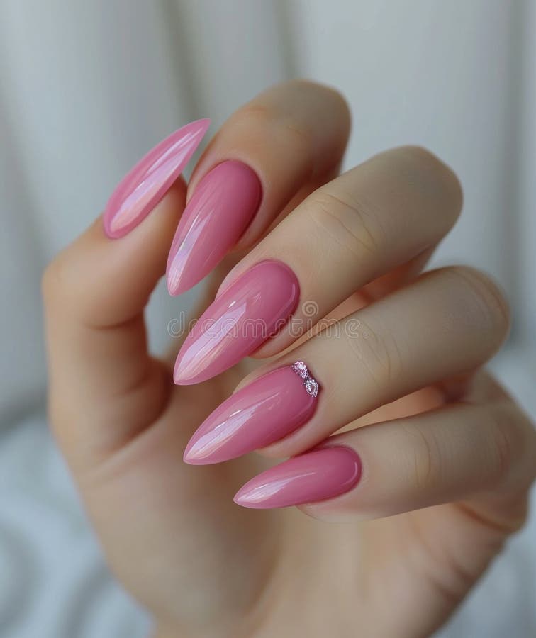 Woman& X27;s Hand Holding Pink Nails Stock Illustration - Illustration ...