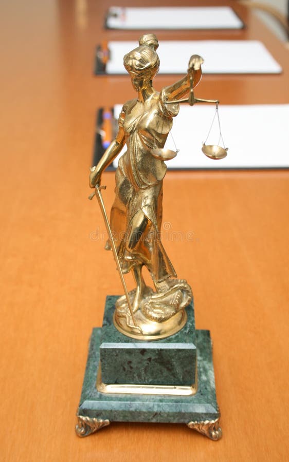 Woman with Scales of Justice Stock Image - Image of jury, note: 17729733