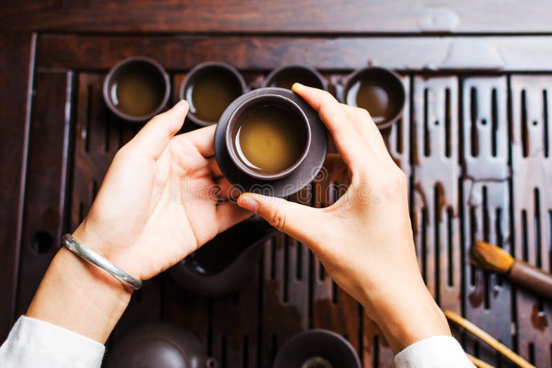 Woman Serving Chinese Tea in a Tea Ceremony Stock Image - Image of ...