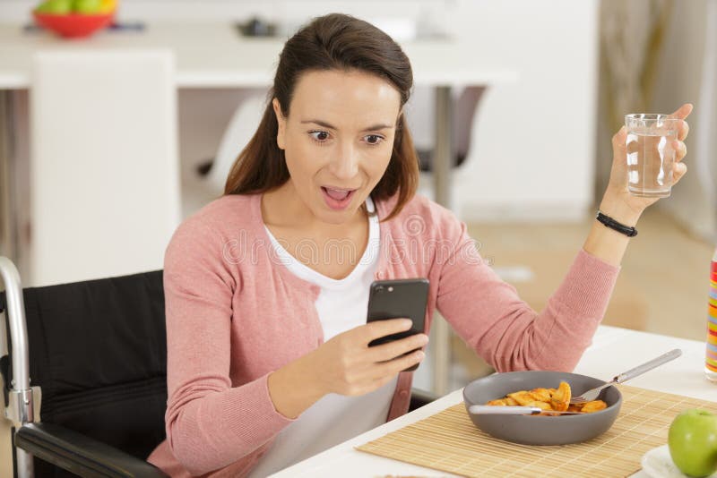 Woman with Shocked Expression Reading Text Message Stock Image - Image ...