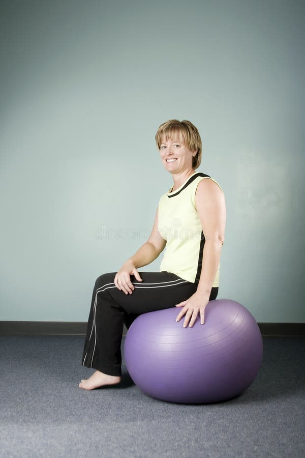 Exercise Ball Rollout Picture. Image: 4451208