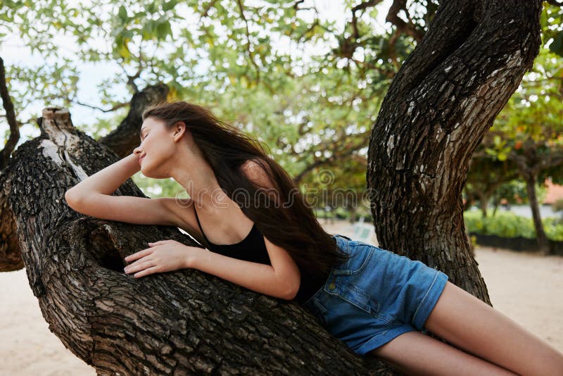 Woman Sitting Horizon Relax Sky Lifestyle Smiling Nature Vacation Tree