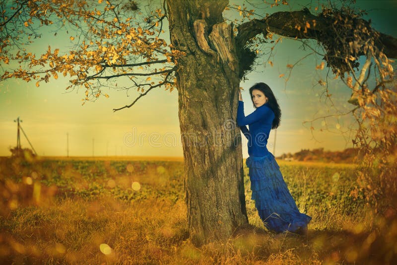 25+ Woman under fall tree Free Stock Photos - StockFreeImages