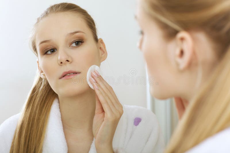 Woman Using Dabber, Portrait, Close-up Stock Image - Image of cleanness ...
