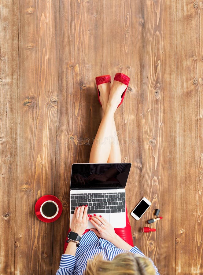 Woman Using Laptop Computer Stock Image - Image of female, lady: 107424643