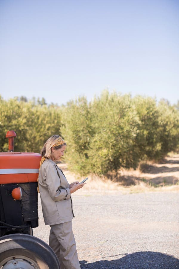 1,461 Farm Phone Woman Stock Photos - Free & Royalty-Free Stock Photos ...