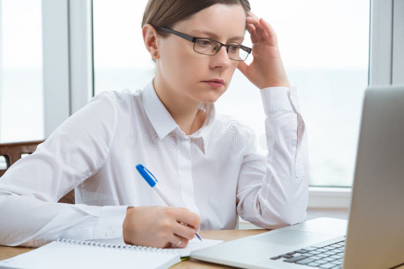 Woman Working with Computer, Get Sad Thinking Expression. Problem at ...