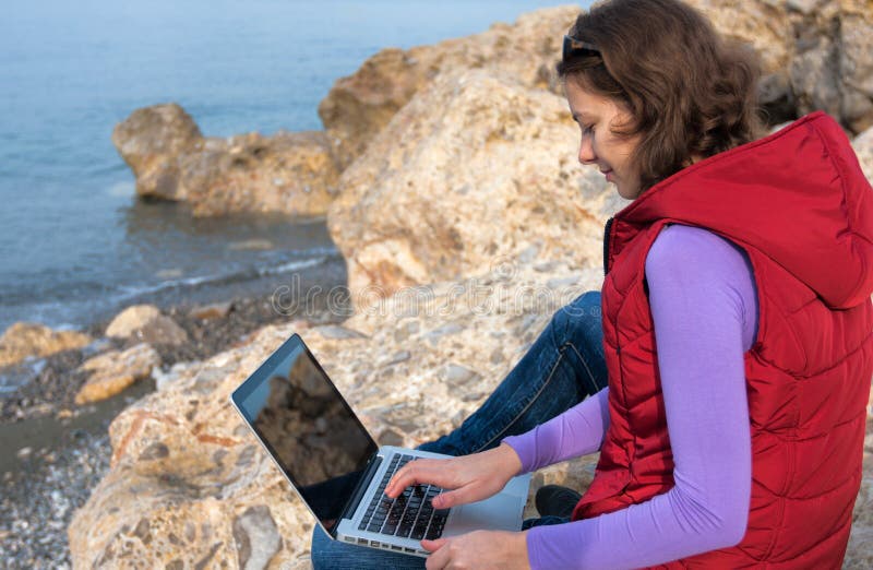 Woman working outdoor stock image. Image of casual, view - 28734013