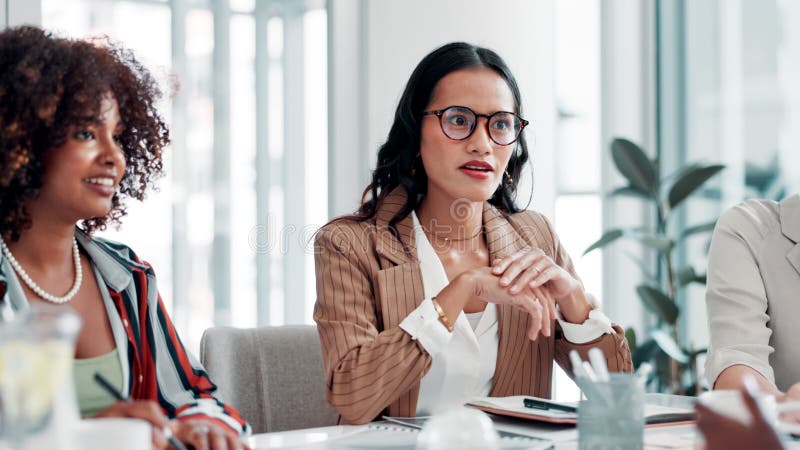 Women, Group and Discussion at Startup in Negotiation for Teamwork ...