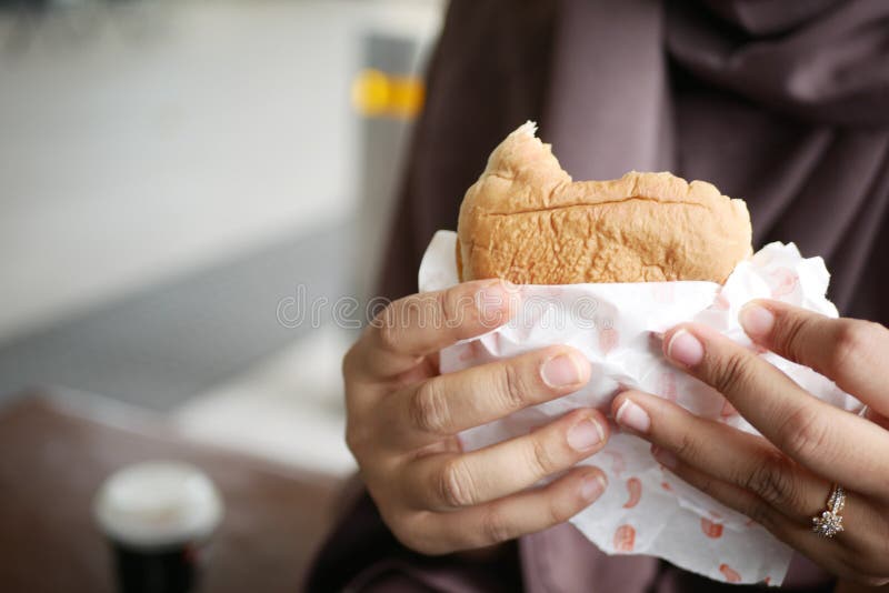 462 Women Burger Hand Stock Photos - Free & Royalty-Free Stock Photos ...