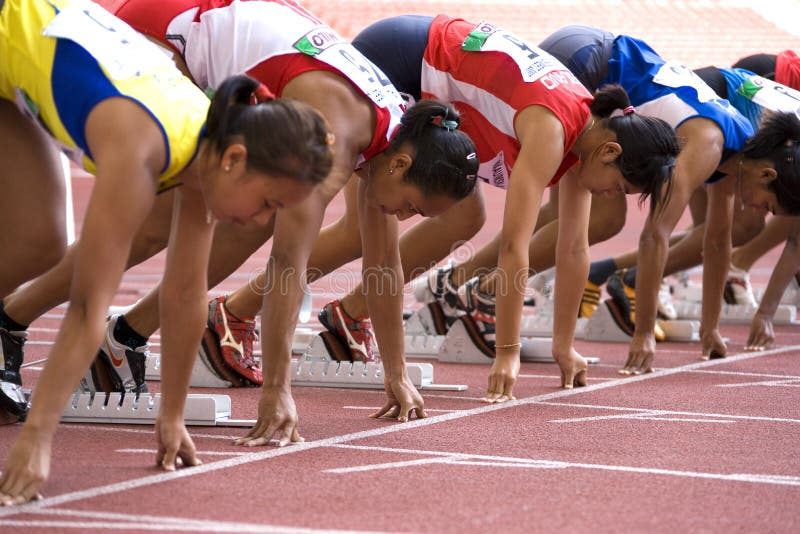 Women s 100 Meters Race editorial photography. Image of track - 4434312