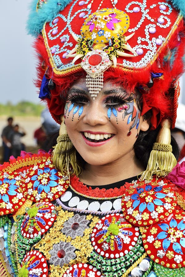 Women Using Carnaval Costum Editorial Stock Image - Image of indonesia ...