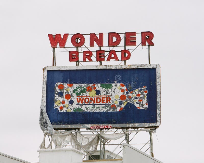 Wonder Bread editorial stock image. Image of presentation - 245243874