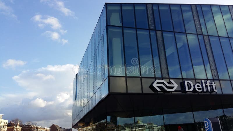 Delft station editorial stock photo. Image of station - 109080418