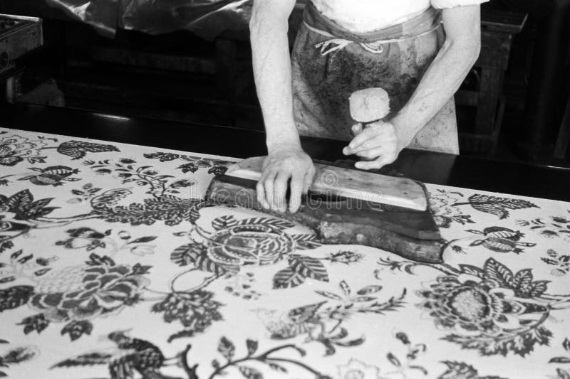 Printing Tables Stock Photos - Free & Royalty-Free Stock Photos from ...