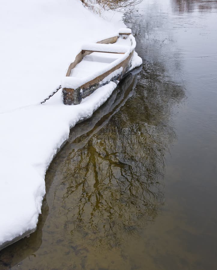 Wood Boat Covered with Snow Stock Image - Image of water, snow: 209279977