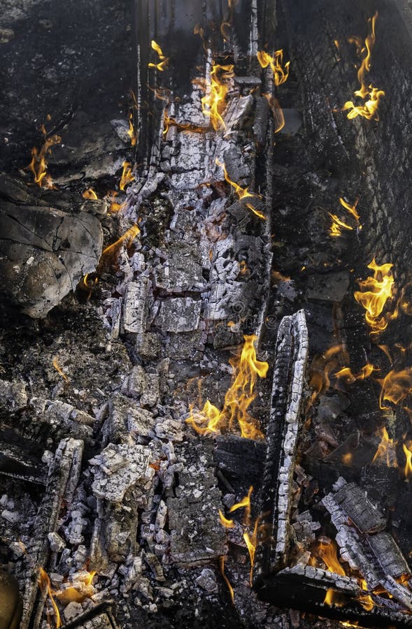 Wood burning fire stock image. Image of ashes, light - 291026831