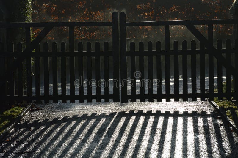210 Wooden Driveway Gates Stock Photos - Free & Royalty-Free Stock ...