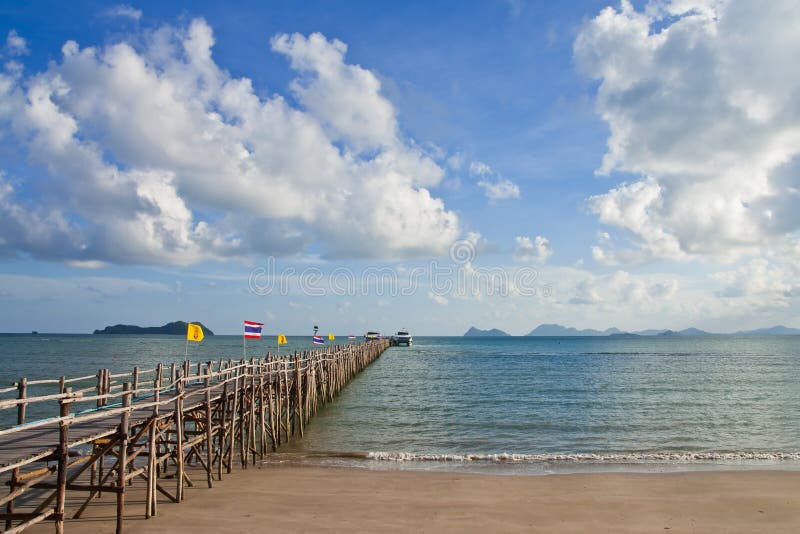 Wood jetty stock image. Image of tropical, outdoors, vacation - 13139999