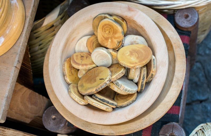 Wood Log Cut in Round Thin Pieces Stock Illustration - Illustration of ...