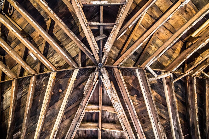 Wooden Beam Pattern on Interior Ceiling in Rustic Barn Stock Photo ...