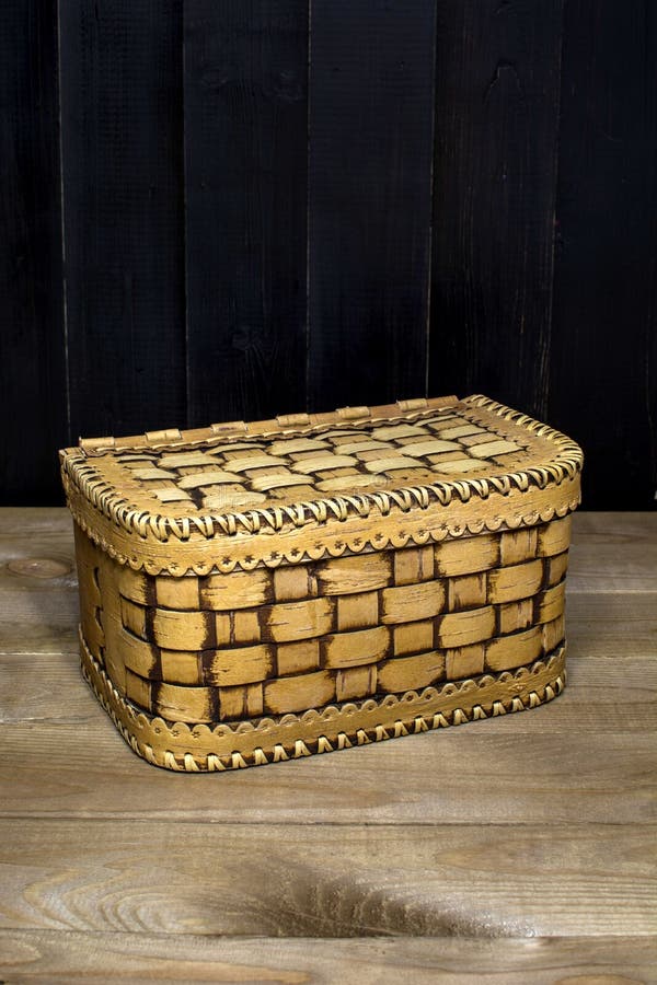 Wooden birch-bark box stock photo. Image of birchen, craft - 67173094