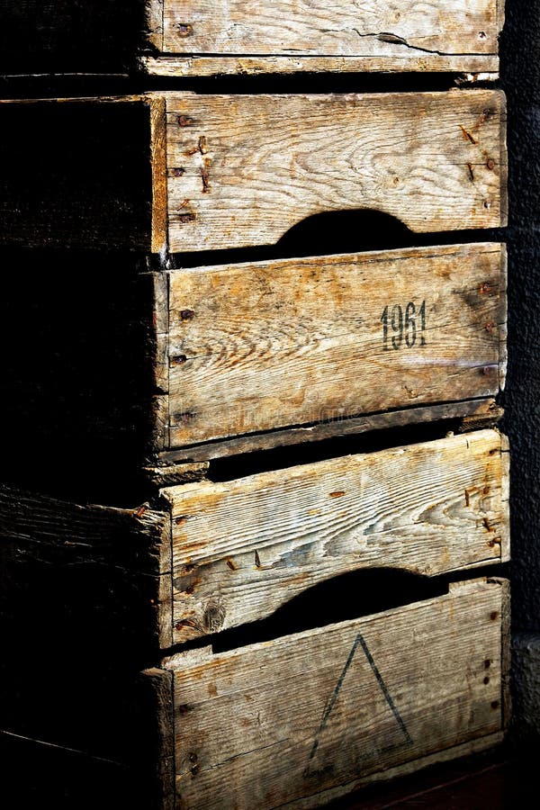 Old shelf with subjects stock image. Image of copper, artist - 9150419