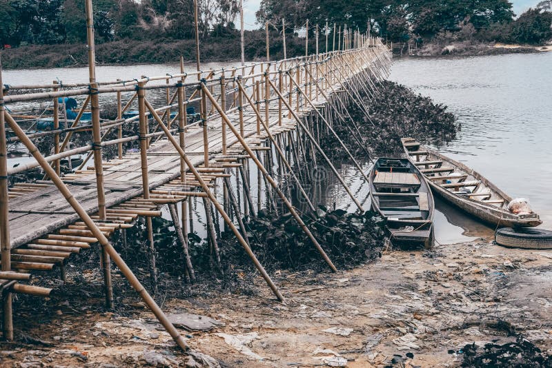 Wooden Bridge Footbridge Walkway Crossing River Stock Image - Image of ...